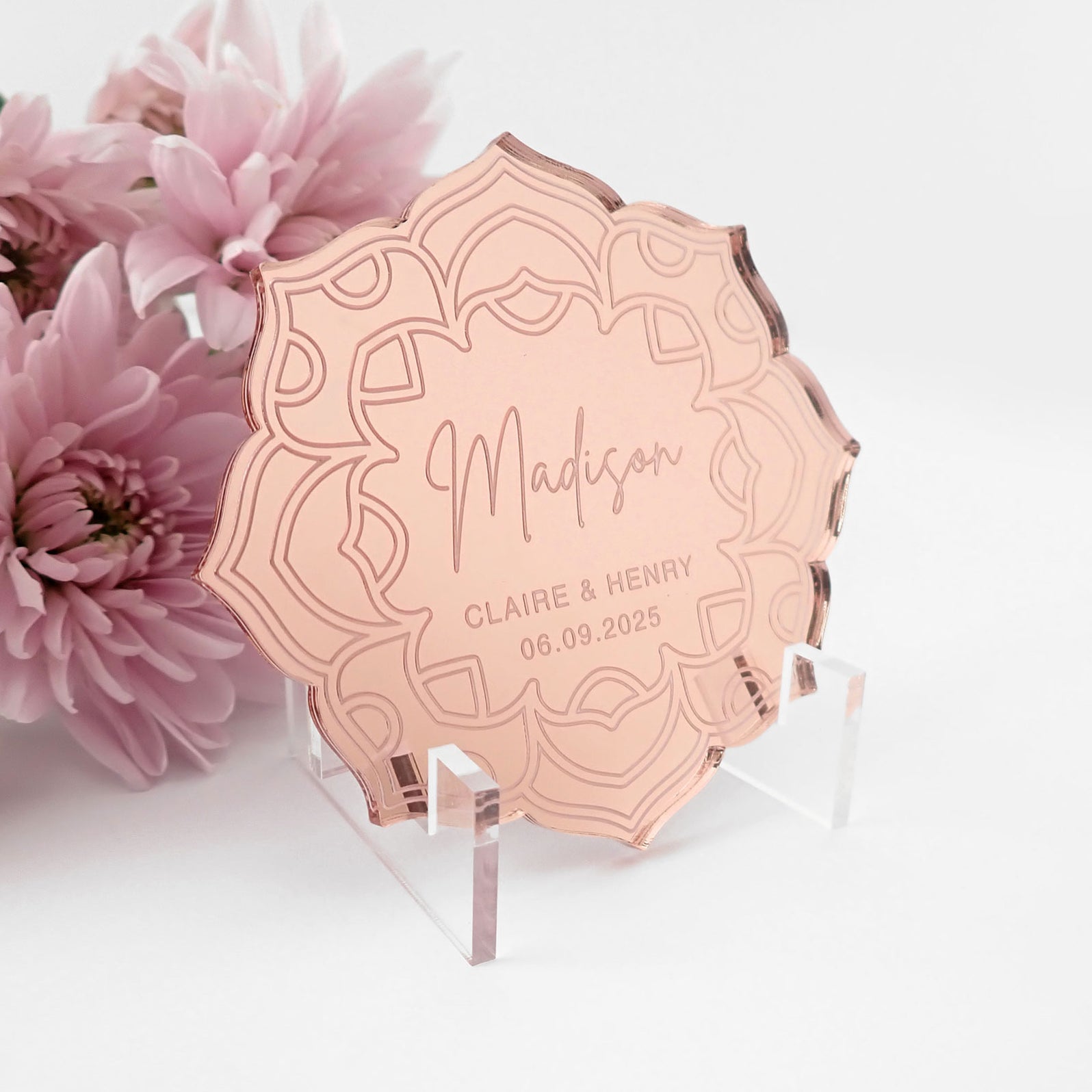 Acrylic Flower Placecards - Wedding Favours | Personalised Favours