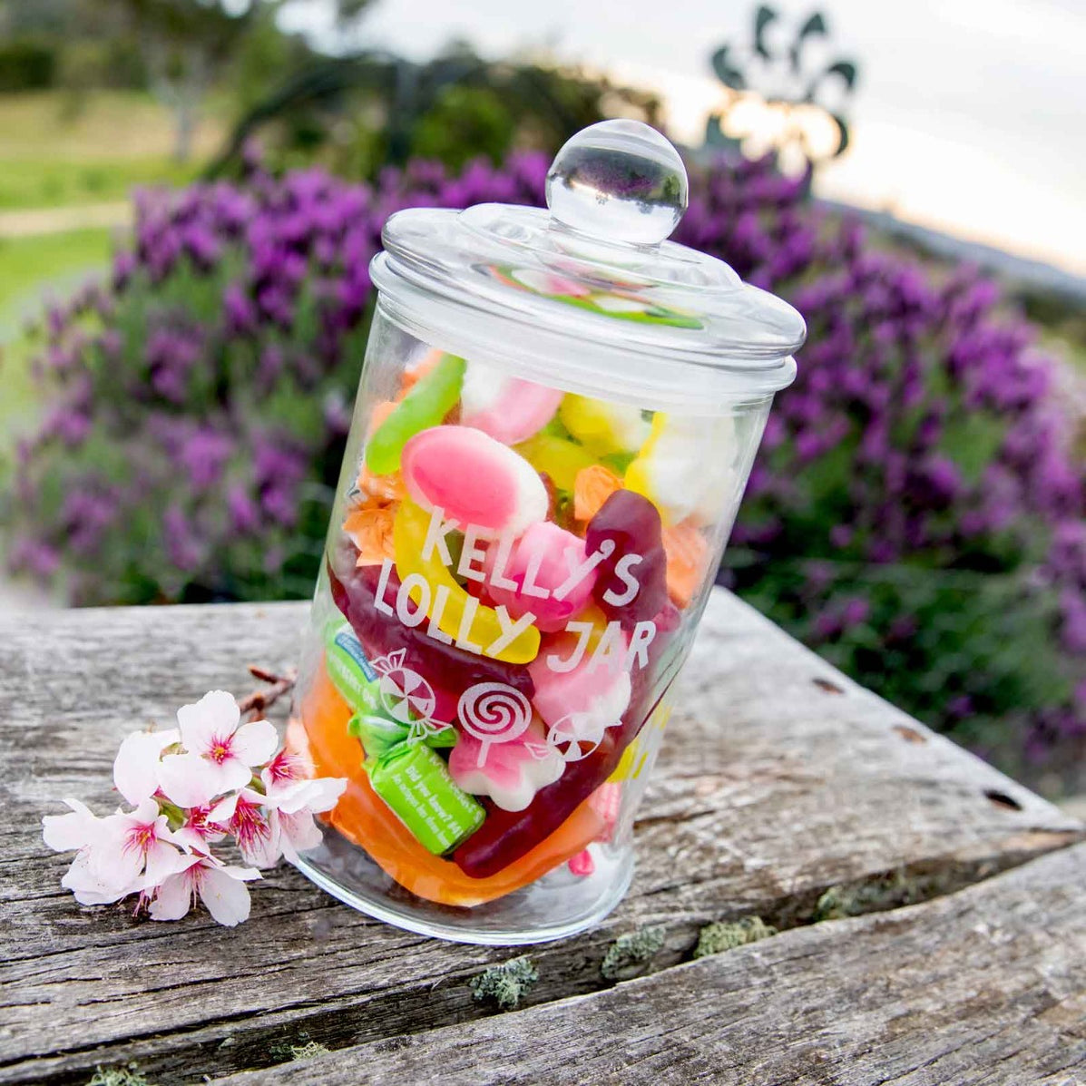 Engraved 650ml Glass Lolly Jar | Personalised Favours