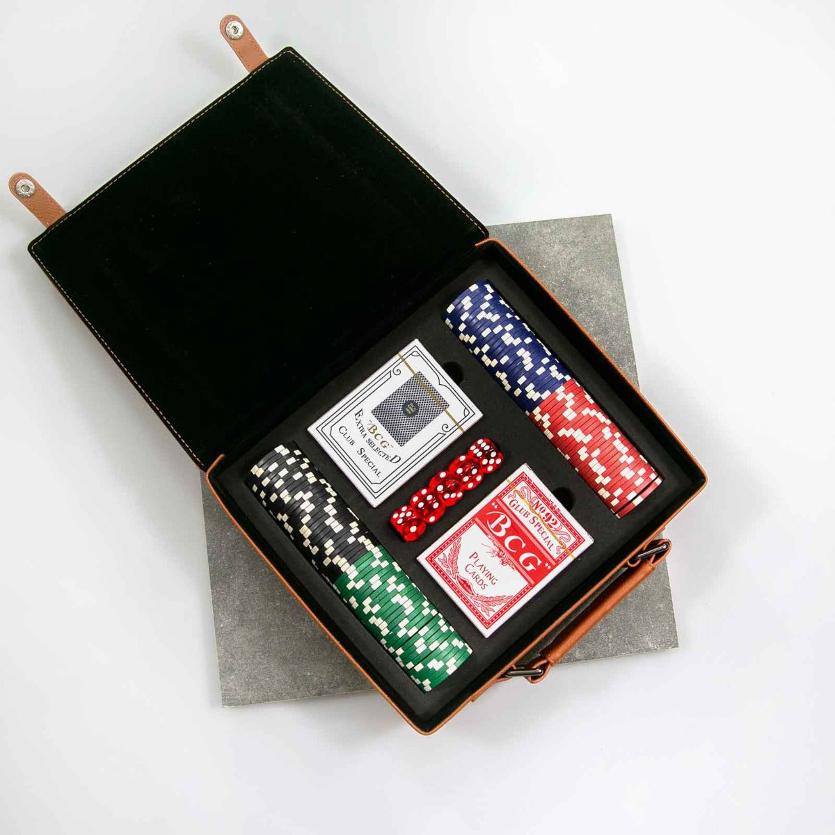 Engraved Tan Leatherette Poker Game Set | Personalised Favours