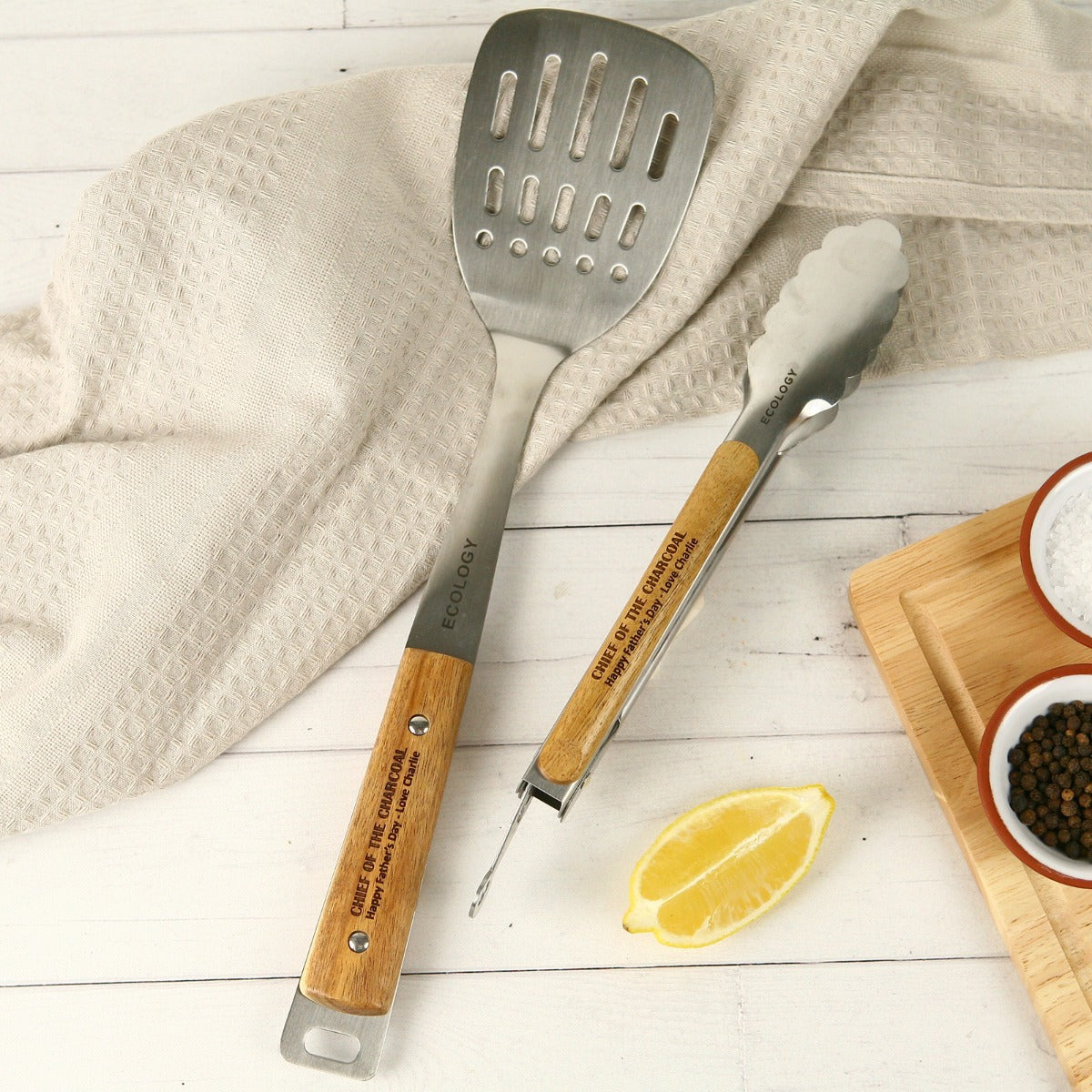 Engraved Father's Day tongs & Spatula BBQ Set |Personalised Favours